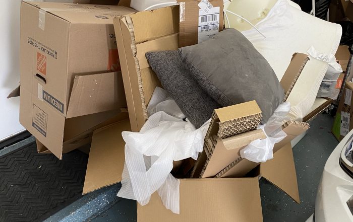 Junk Removal Pricing Guide | Compare Strong Junk Removal vs. 1 800 Got Junk